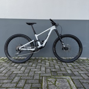 Buy Used Mountain Bikes online Sportissimo Bike
